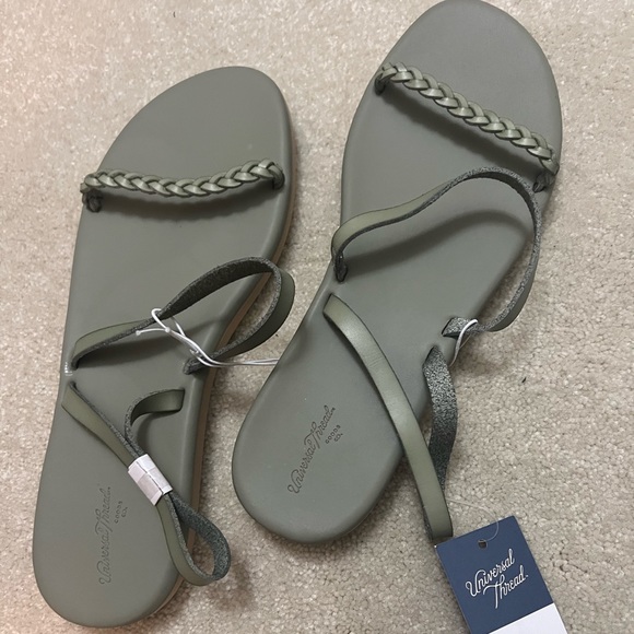 Universal Thread | Shoes | Universal Thread Olive Green Sandals Nwt ...